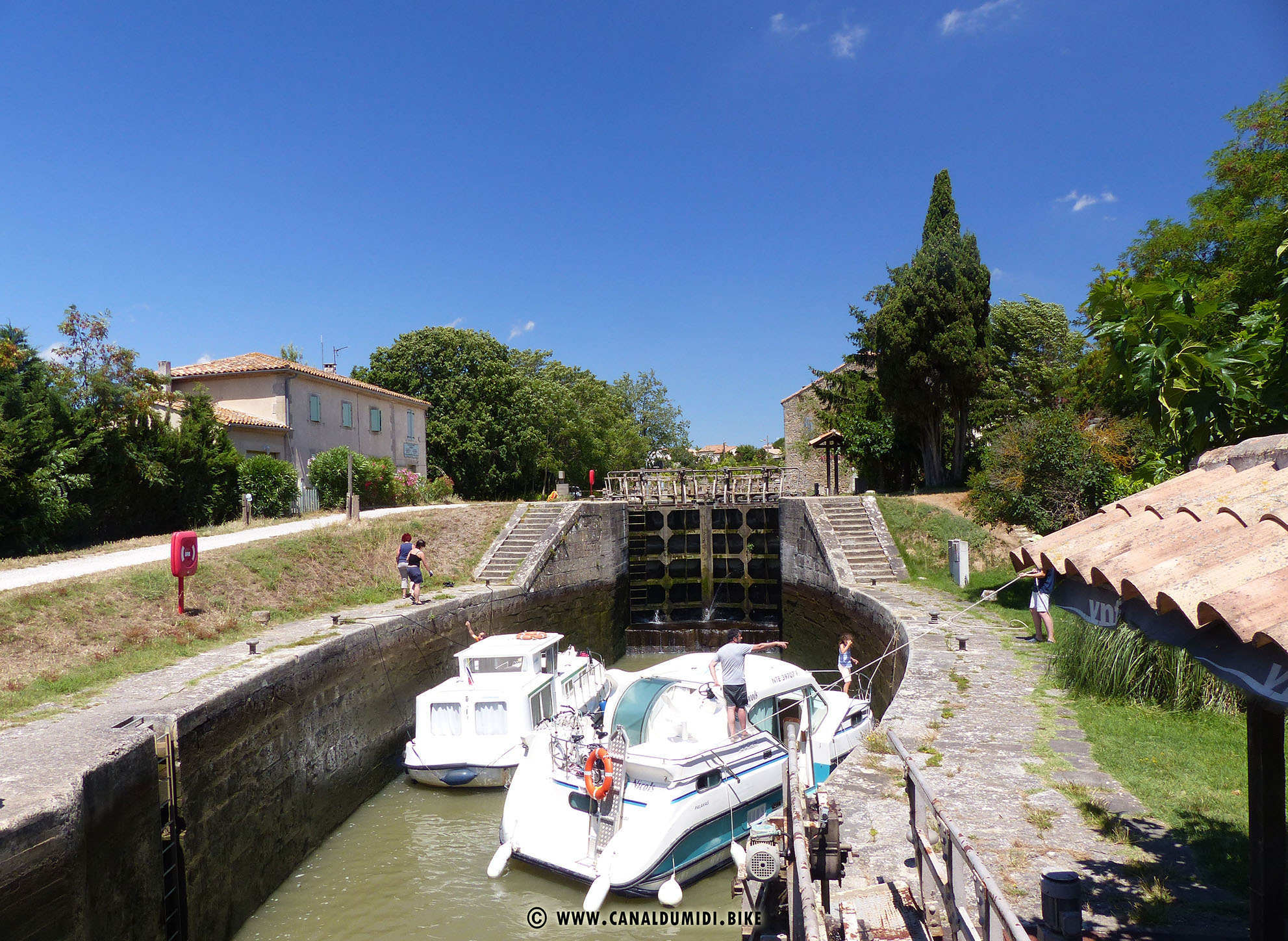 Canal Du Midi Bike | Ecluse de Trebes Lock Canal Du Midi esclusa ...